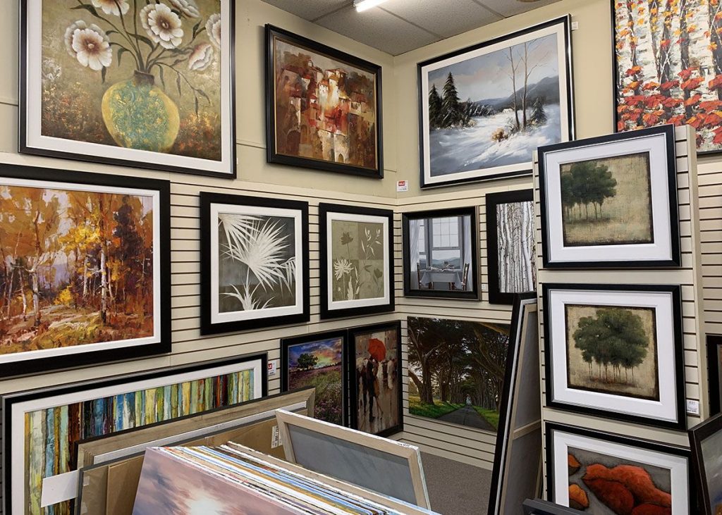 Showroom – Canadian Art Wholesalers